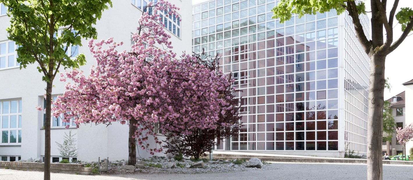 hbk-bs.de - Hochschule für Bildende Künste Braunschweig